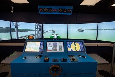 Tug safety training offered at Port's state-of-the-art simulation suite